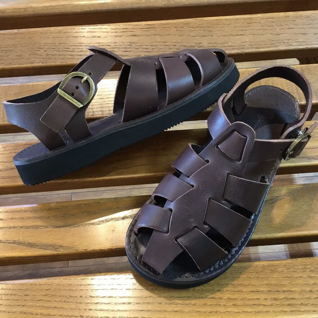 人気のグルカサンダル！オーガニックハンドルーム。 - Kadotation!?