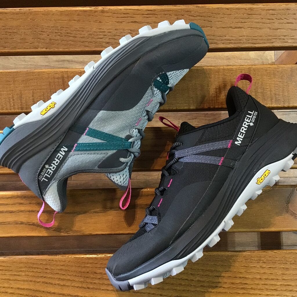 女性専用設計のサイレン！メレルの防水モデル。 - Kadotation!?